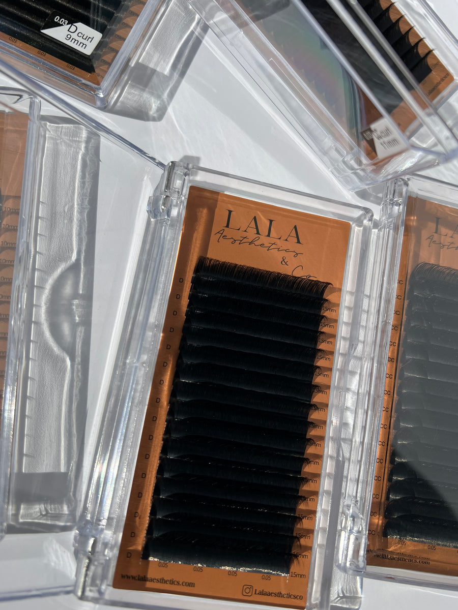 16 Row Single Volume Lash Trays – LALA AESTHETICS & CO.
